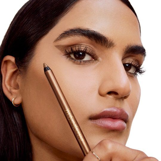 Discover LINES LIBERATED, the new YSL Beauty eye pencils.