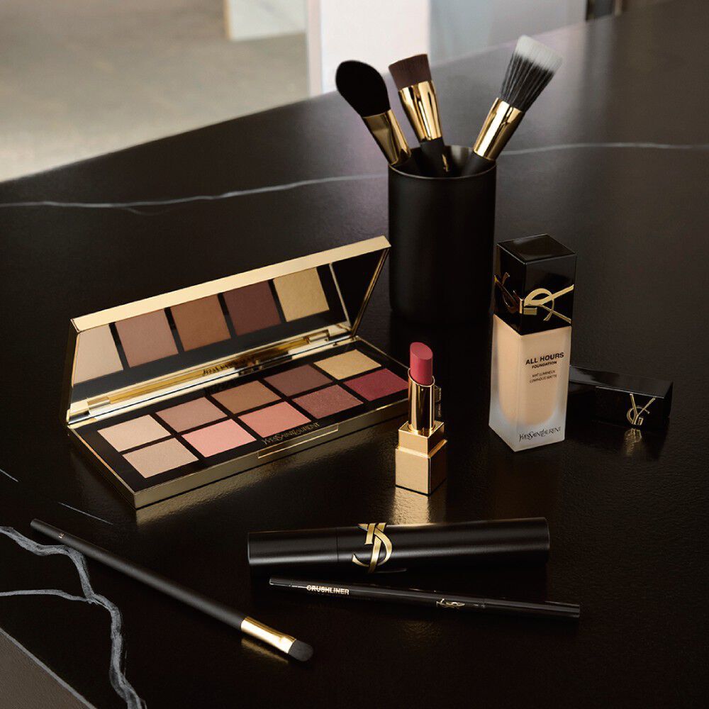 Drop The Look: Guide to Unveil your Signature Style | YSL Beauty